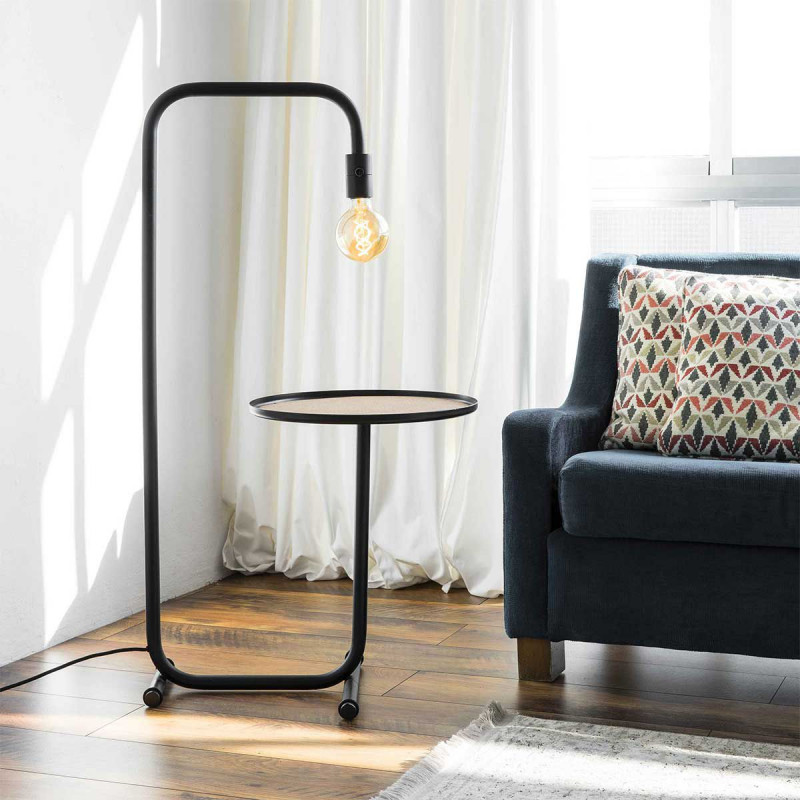 Petite table noire avec lampe intégrée