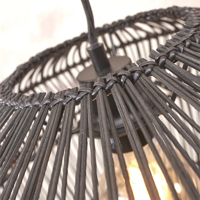 Grande suspension en rotin noire